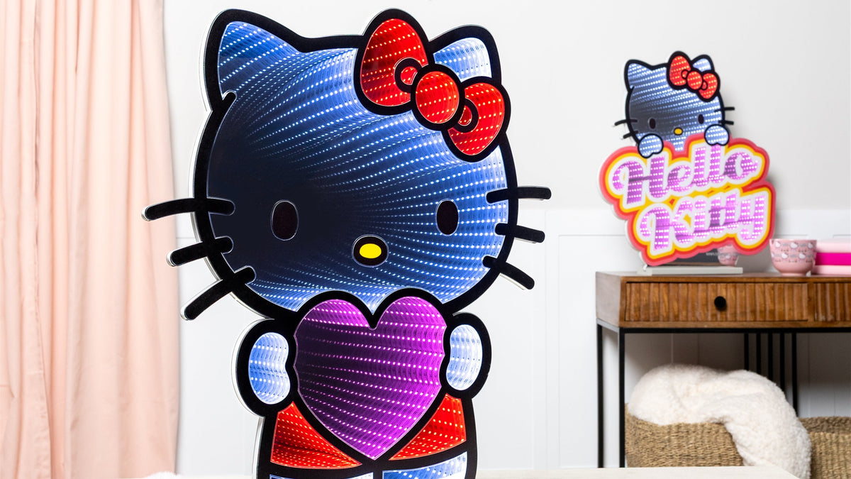 Hello Kitty Heart Display Light 24"H Acrylic Plug In Lamp – By Melrose ...