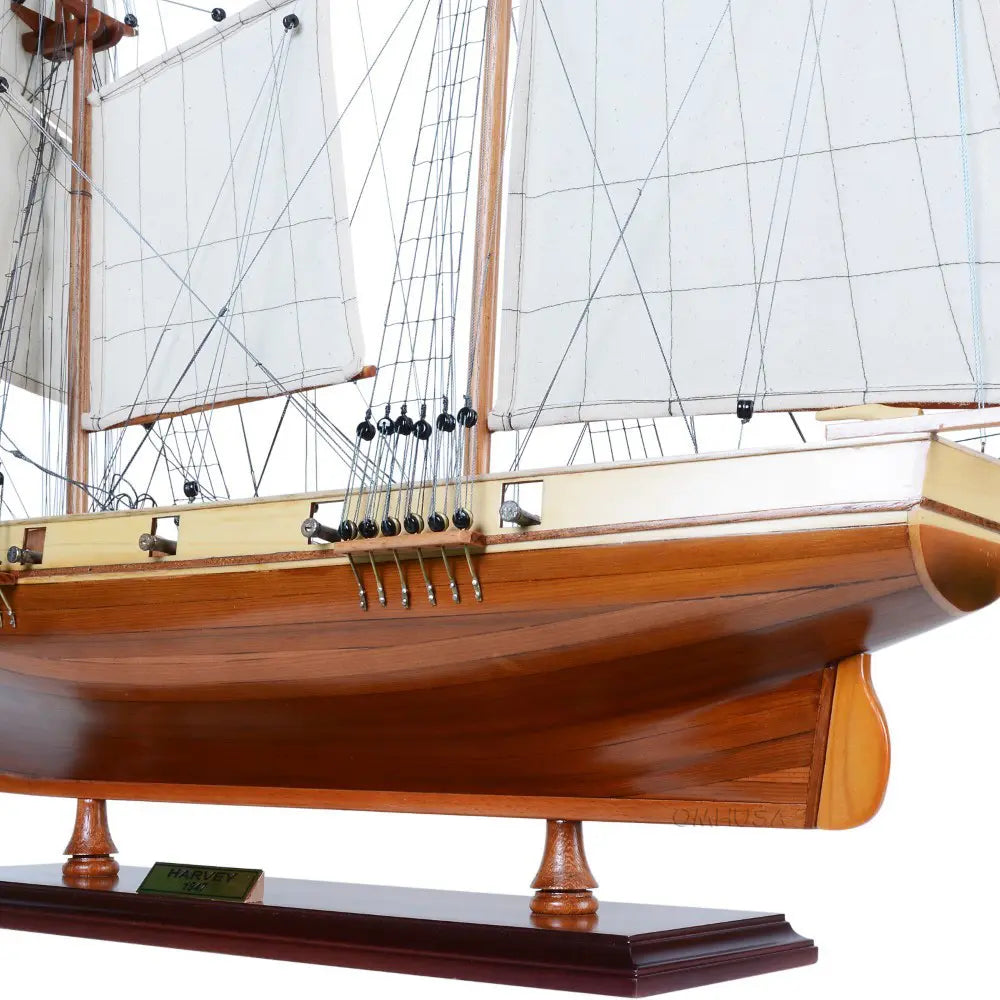 Model Ship 35" - Harvey Clipper Replica with Two-Tone Hull & Linen Sai ...